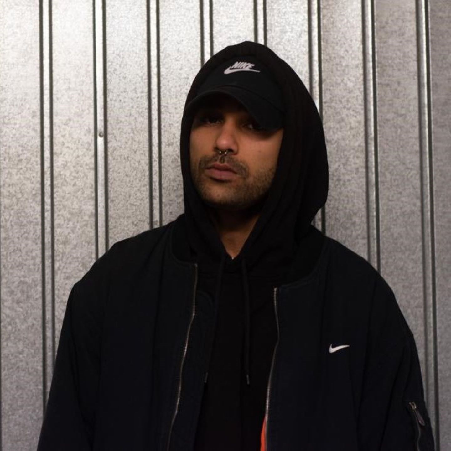 Charfi (2) · Artist Profile