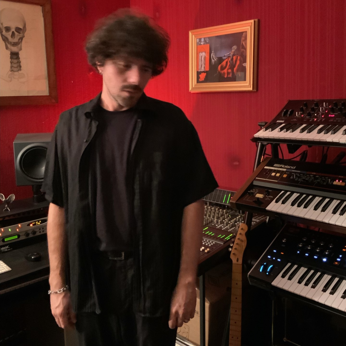 Charlou · Artist Profile