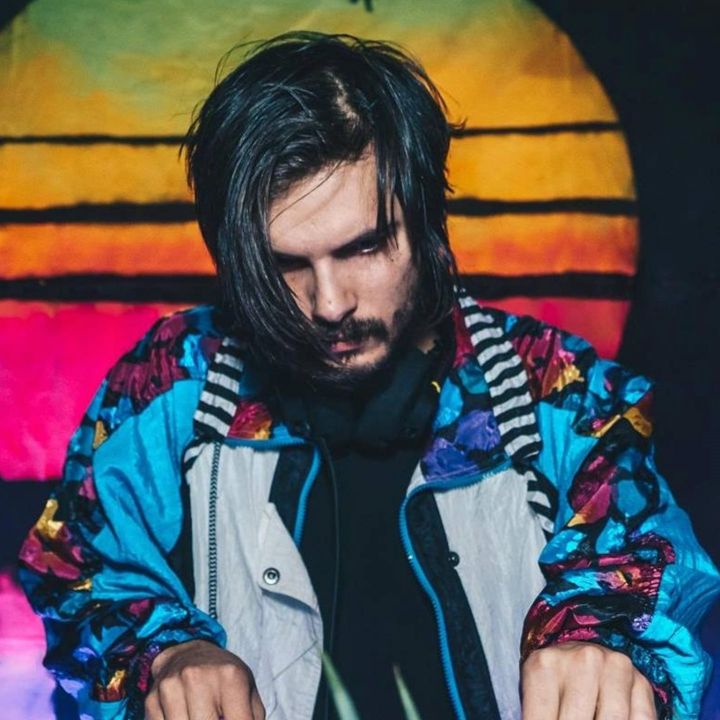 Chris Cruz · Artist Profile