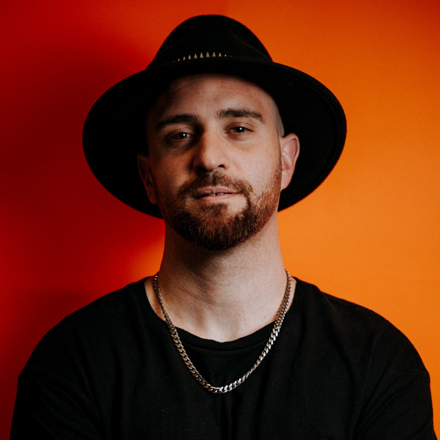 Chris Main · Artist Profile