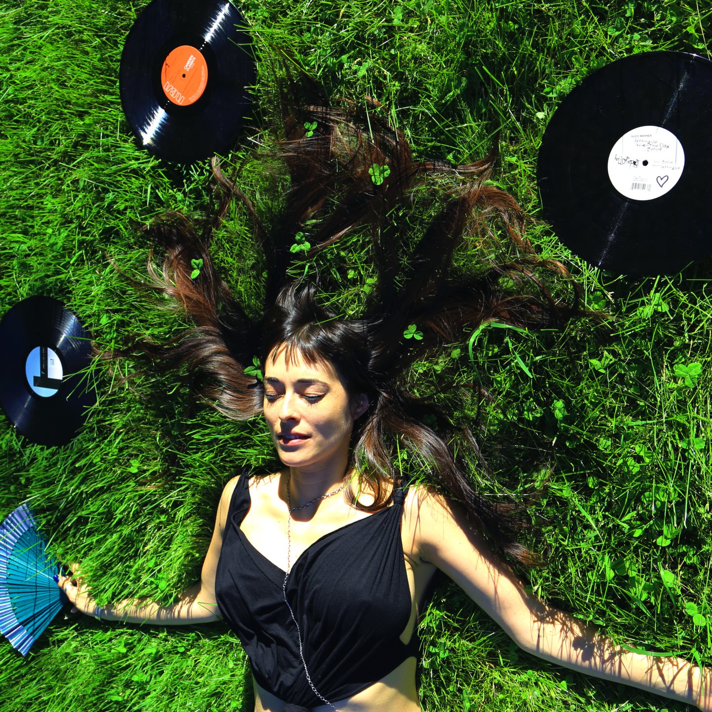 Claire · Artist Profile