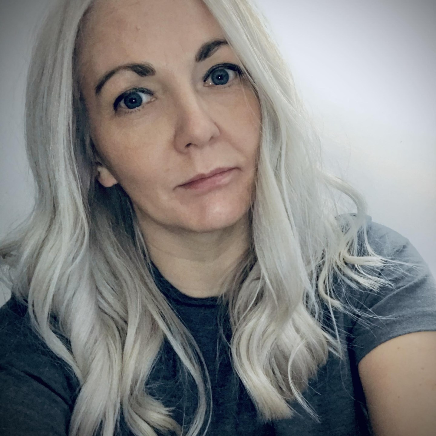 Claire Ripley · Artist Profile