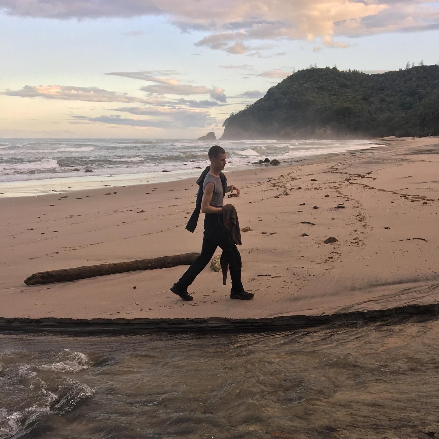 Clay Louis · Artist Profile