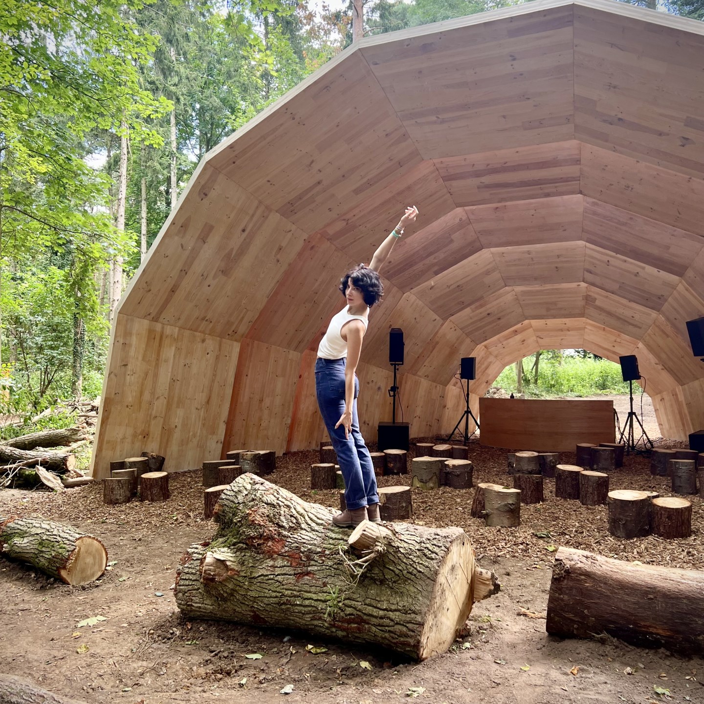 Collarbone · Artist Profile