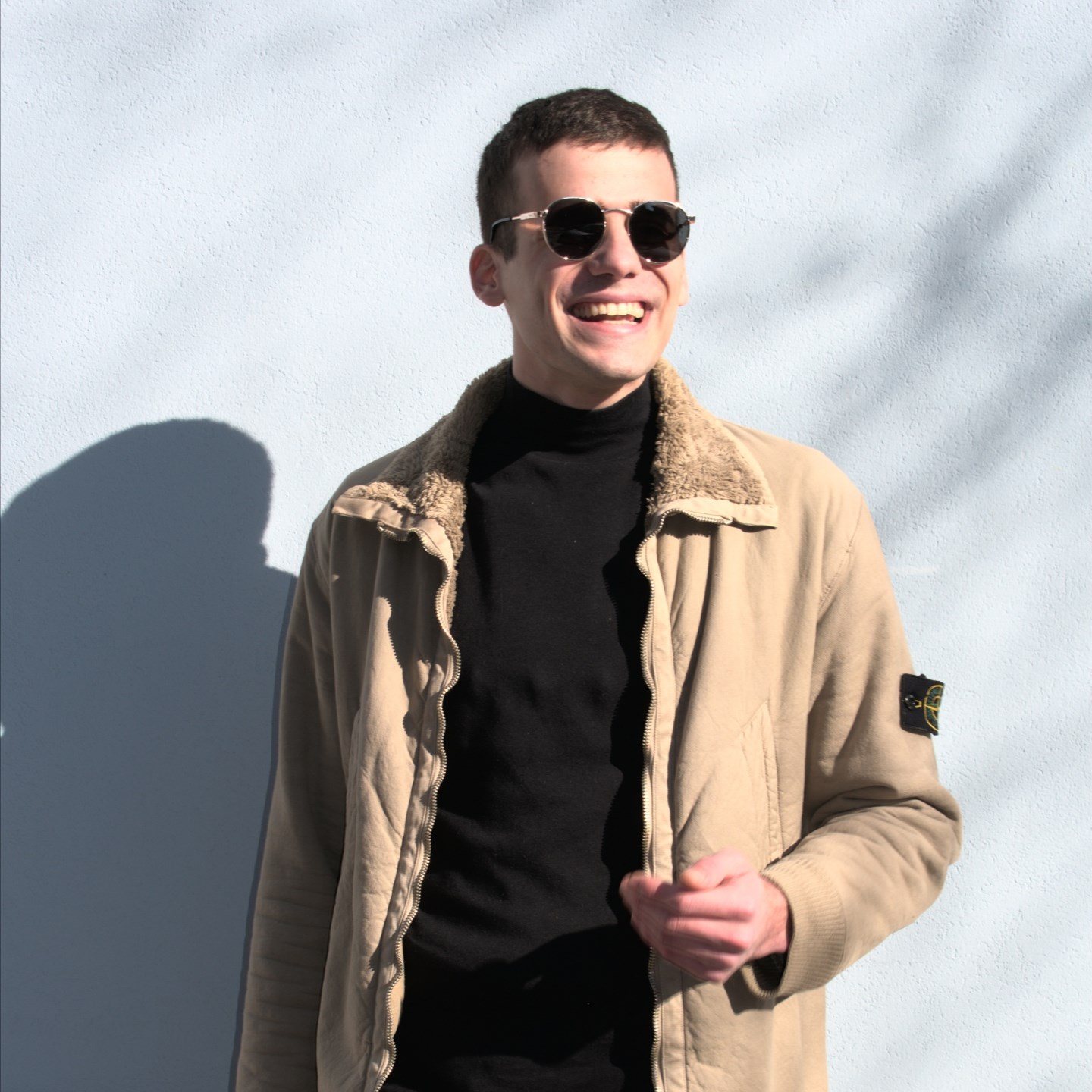 Coni (2) · Artist Profile