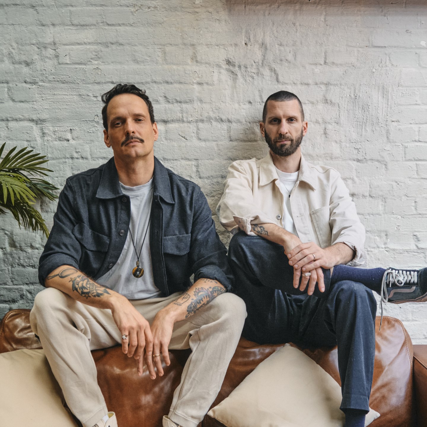 Dam Swindle · Artist Profile