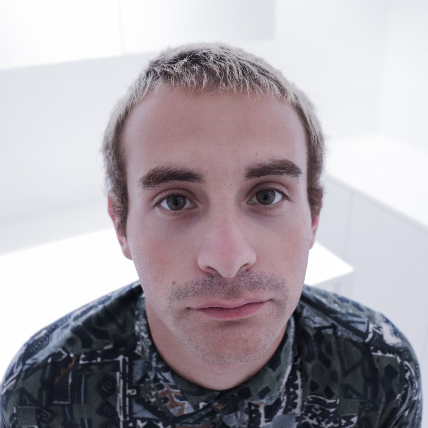 Danni Morali · Artist Profile