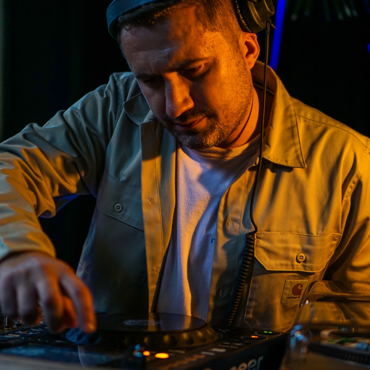 Dan Parris · Artist Profile