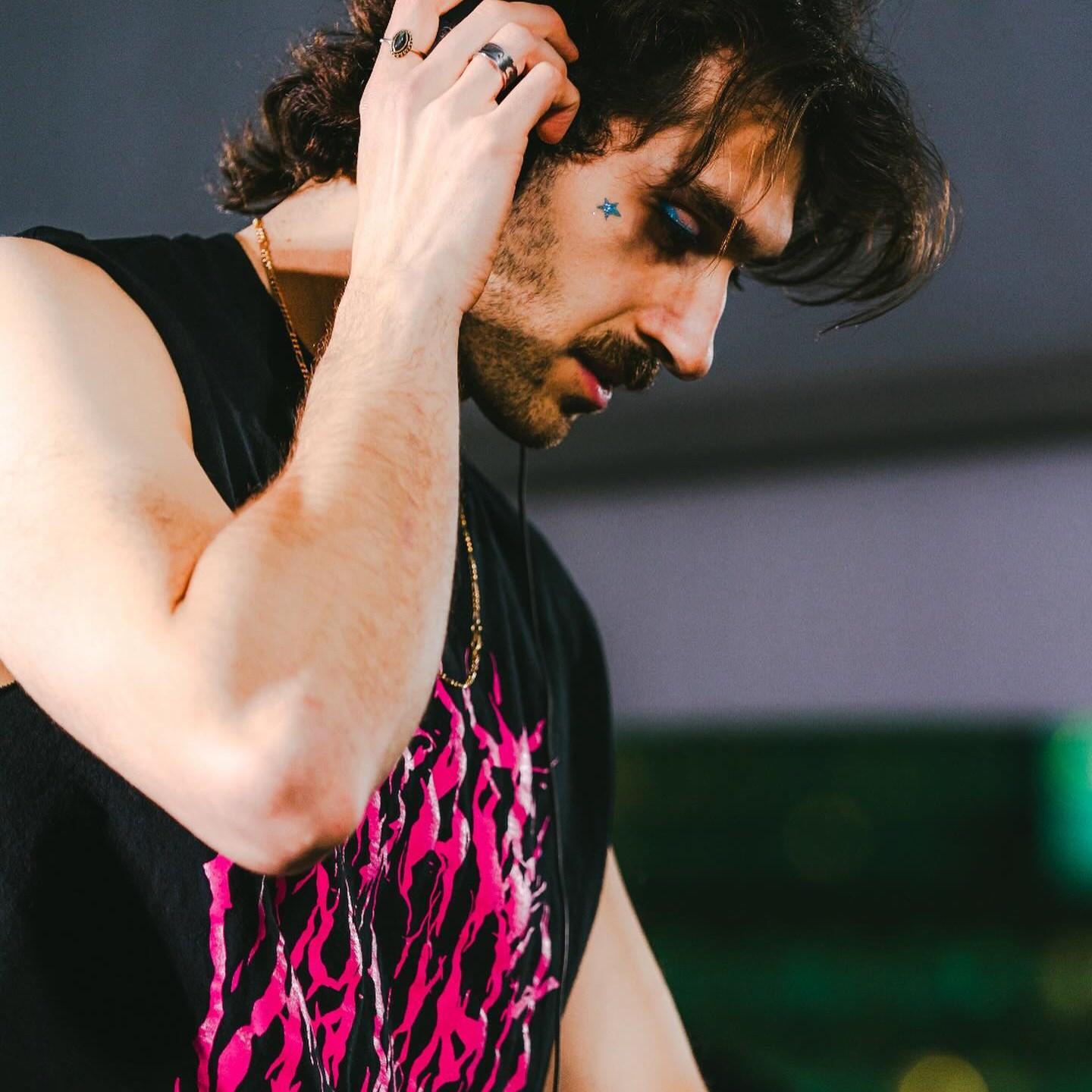 dawny · Artist Profile