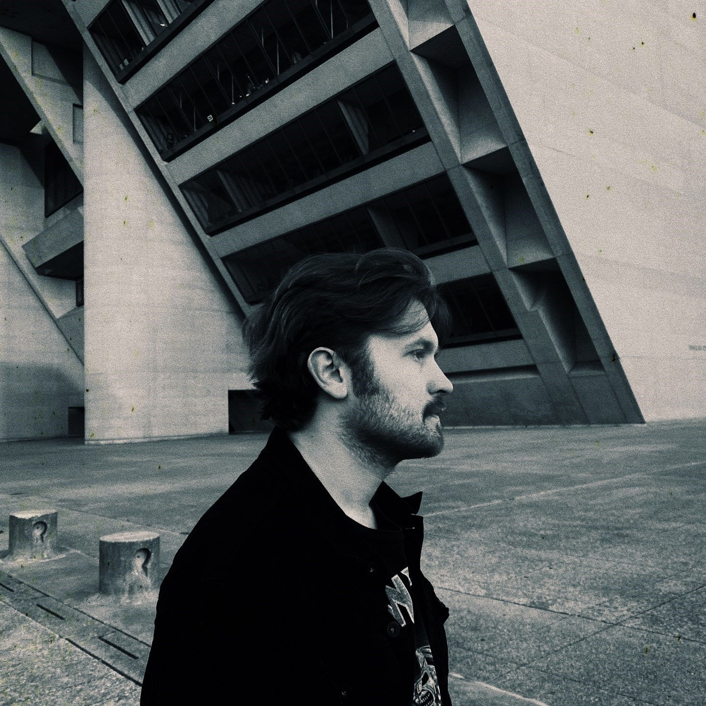 Declan James · Artist Profile