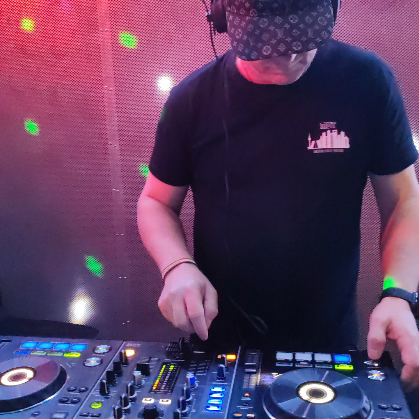 Delito · Tour Dates & Tickets