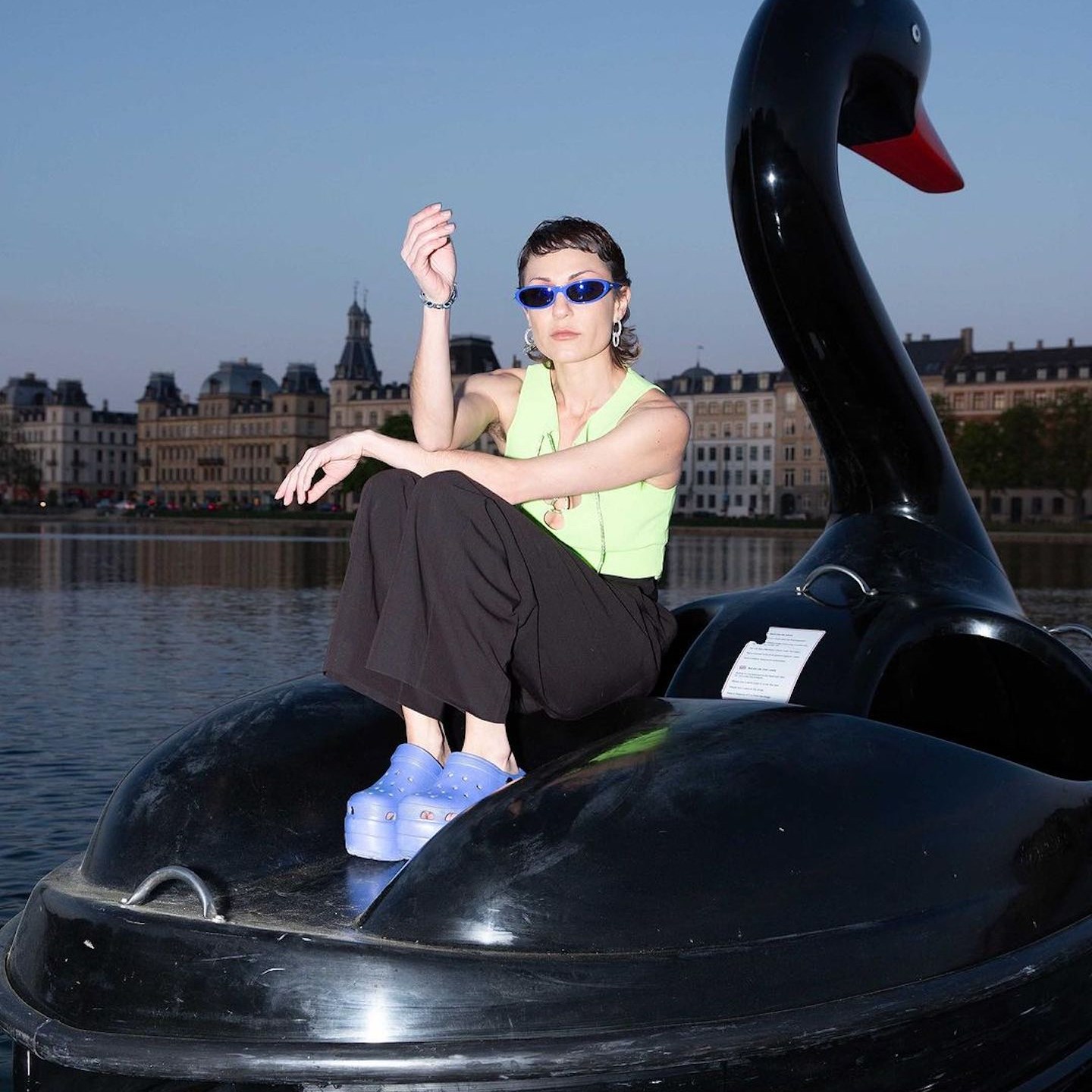 Denna · Artist Profile