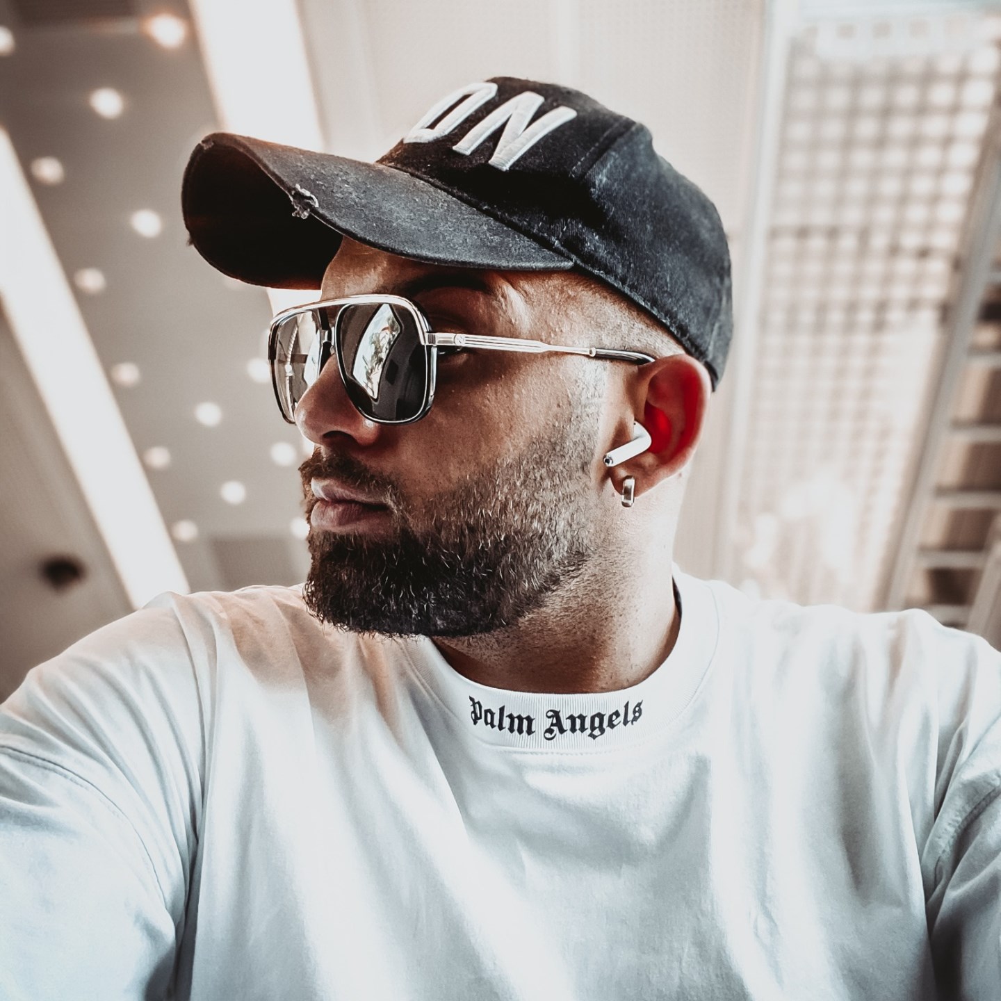 DIMIS · Artist Profile