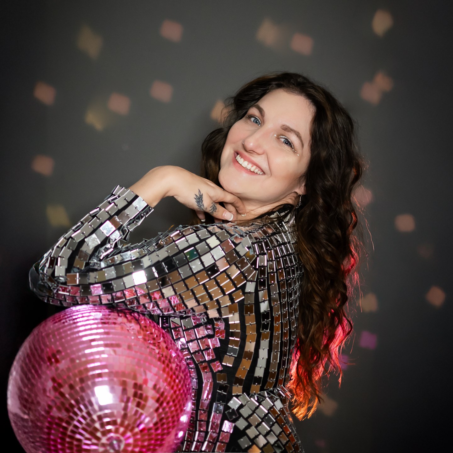 DISCOBOT · Artist Profile