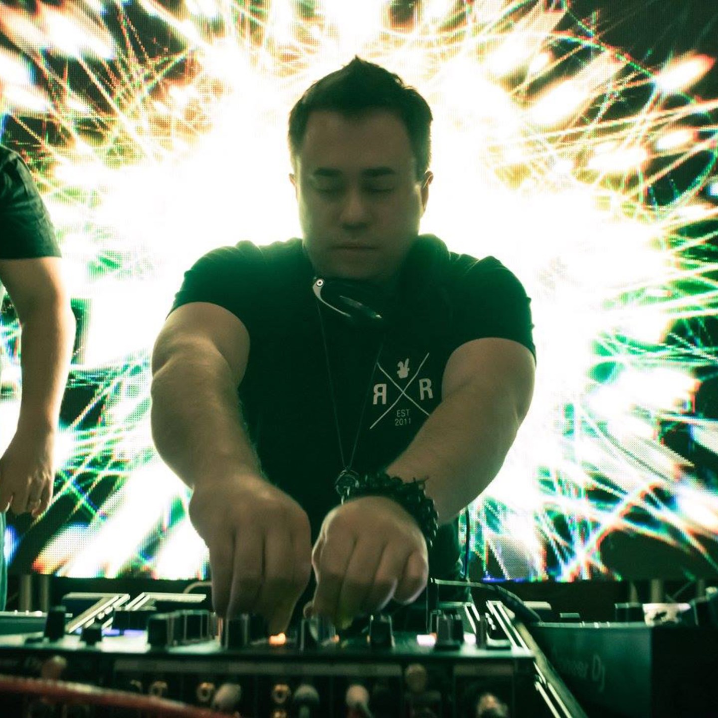 DJ Damien Paul · Biografía