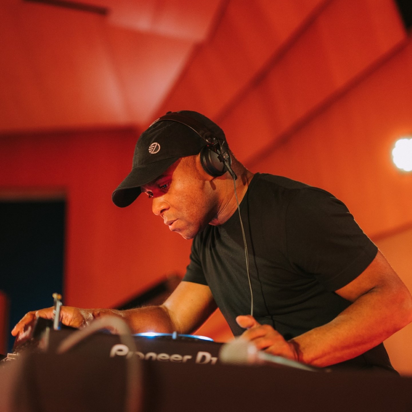 DJ EZ · Tour Dates & Tickets