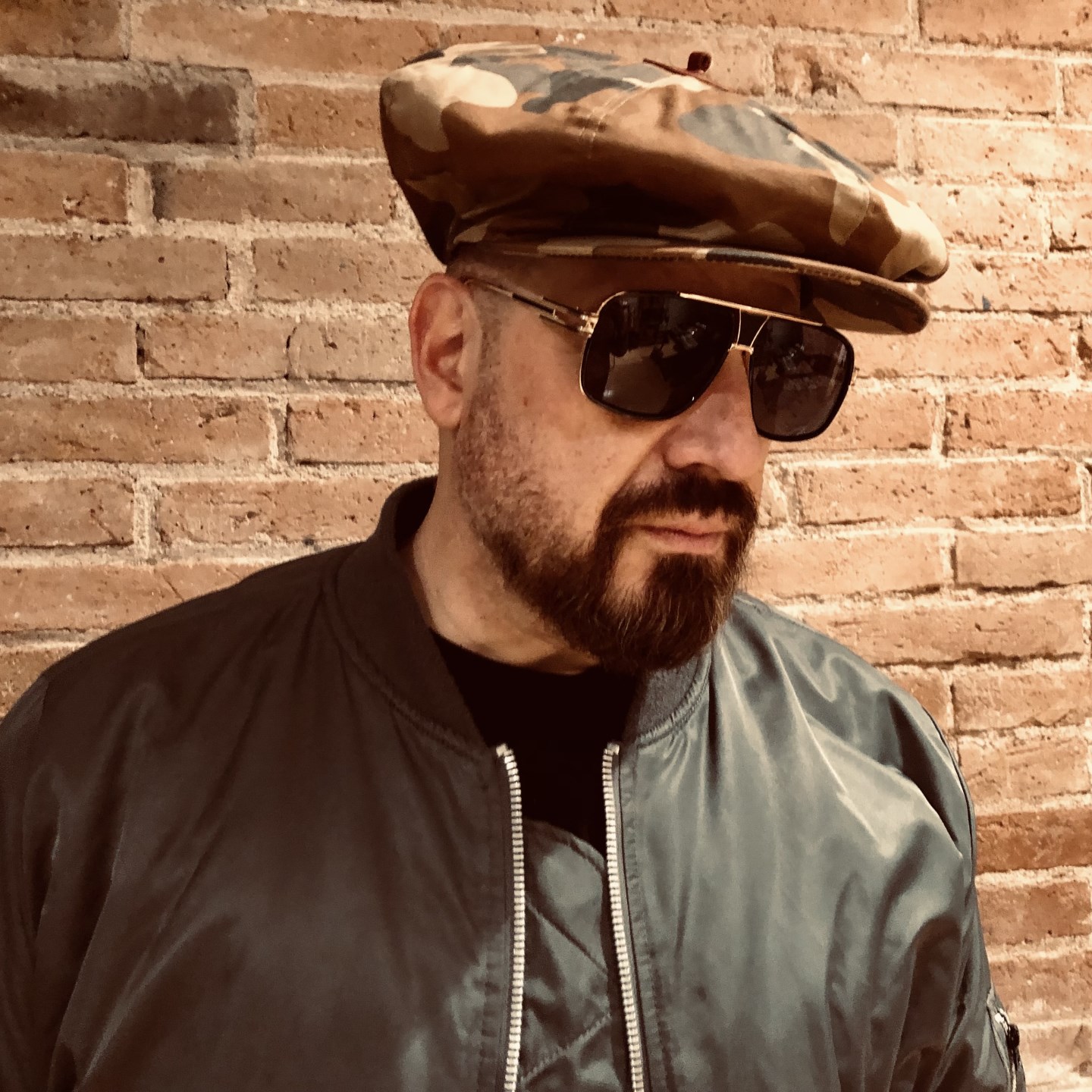 Dj Kosmos · Artist Profile