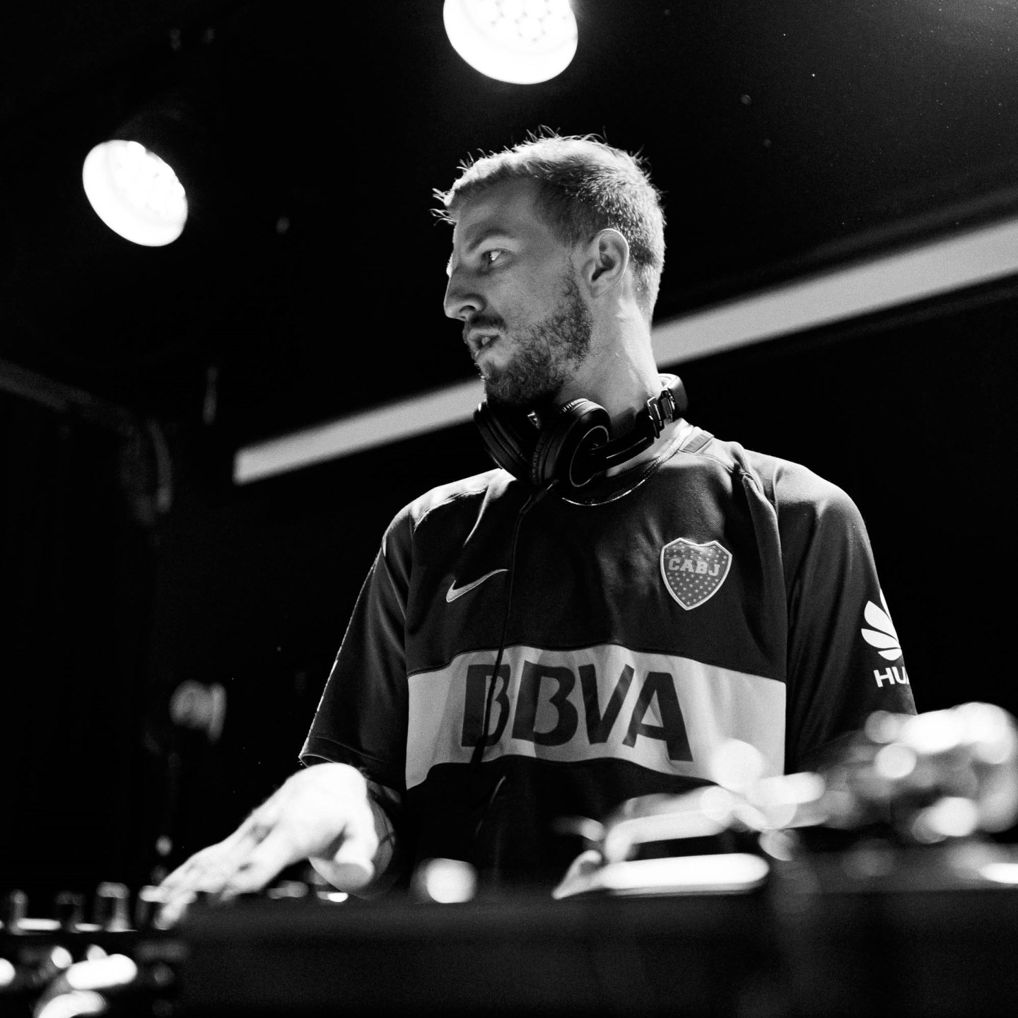 DJ Mochi · Artist Profile