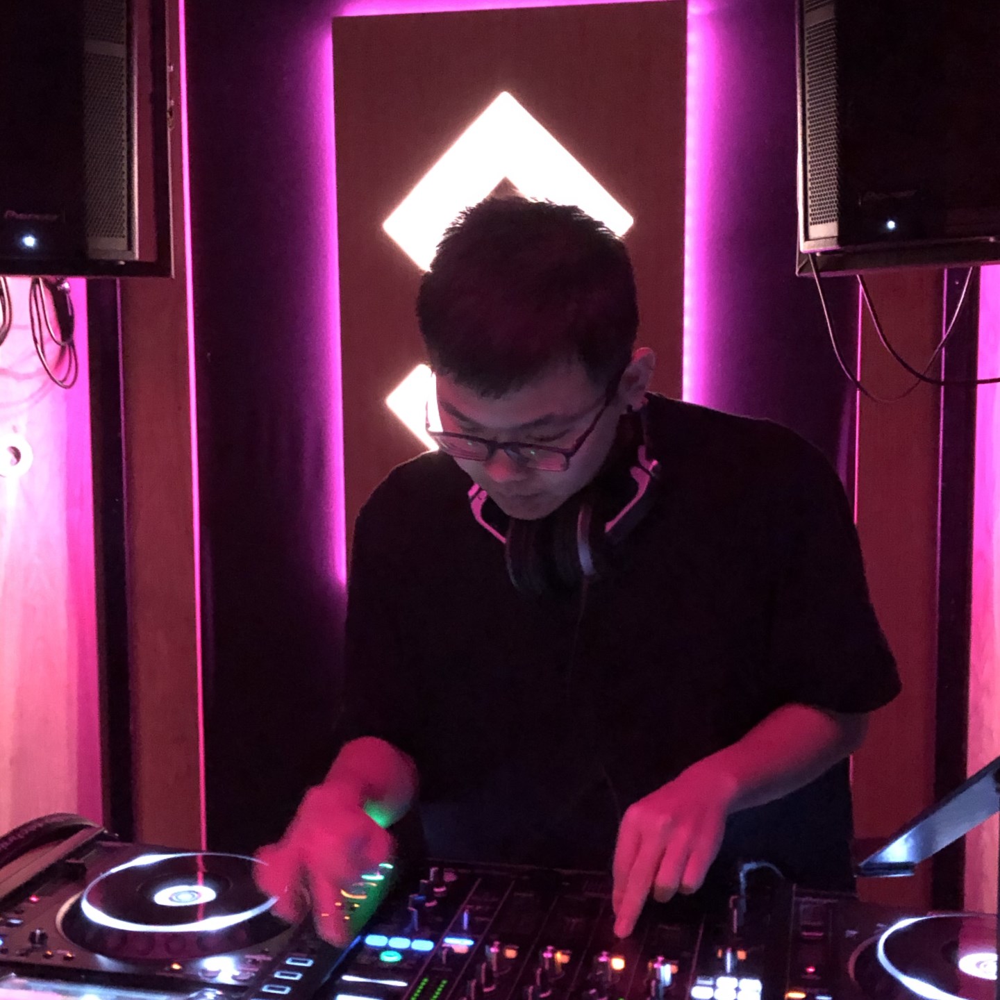 DJ YANG · Artist Profile