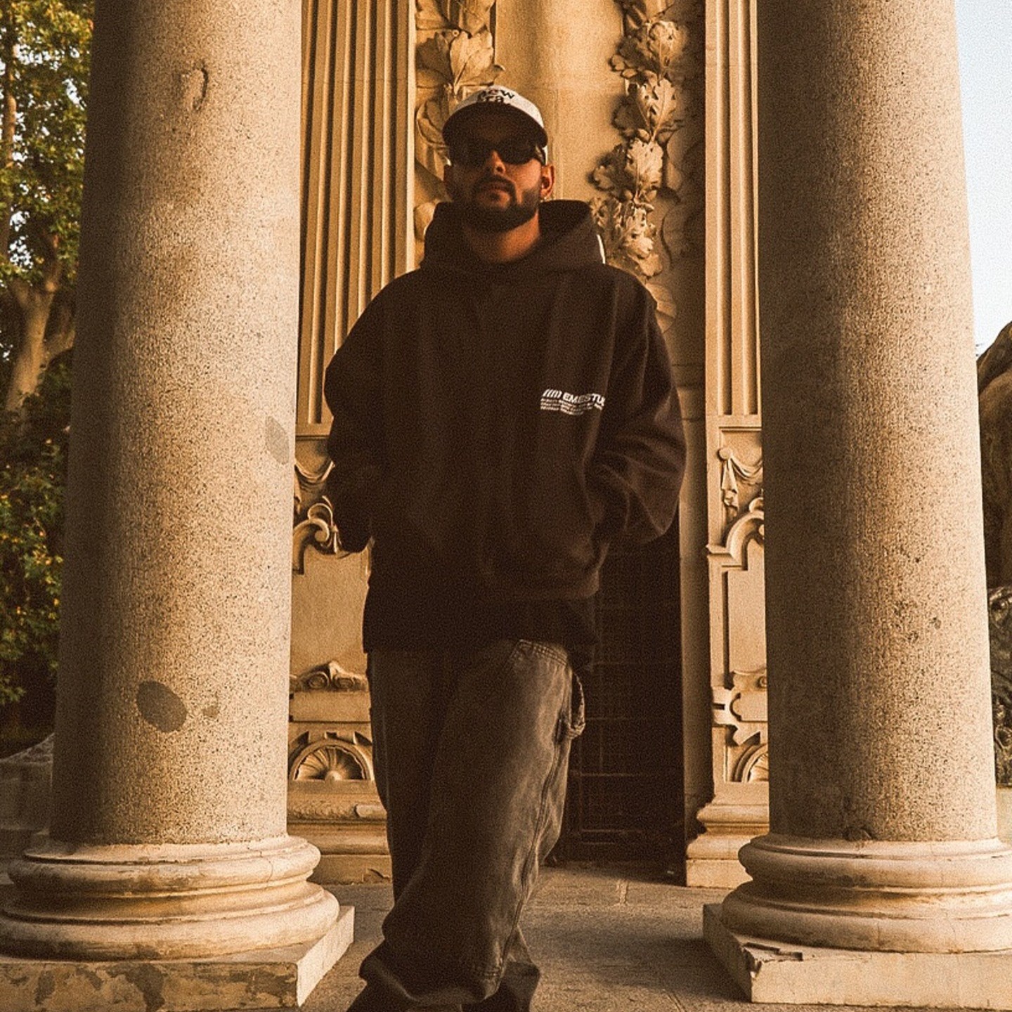 DLOU · Tour Dates & Tickets