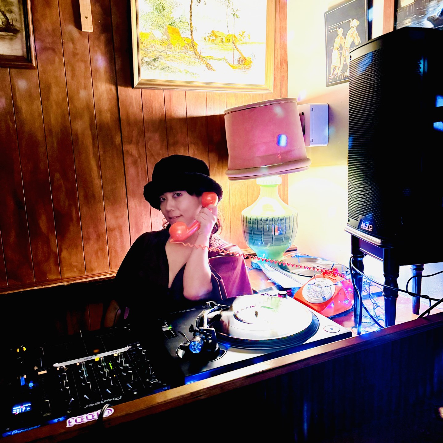 Do you know Juno · Tour Dates & Tickets