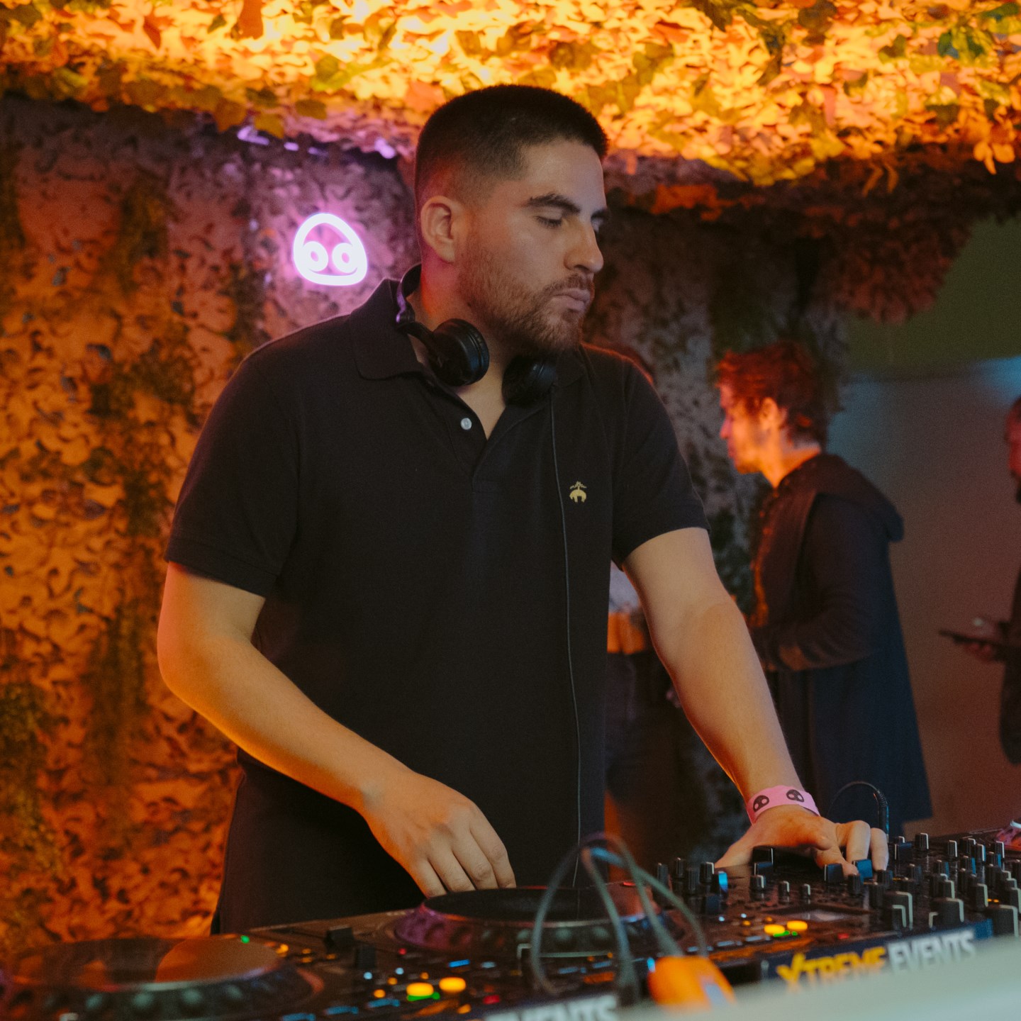 Dr. Hopkins · Artist Profile