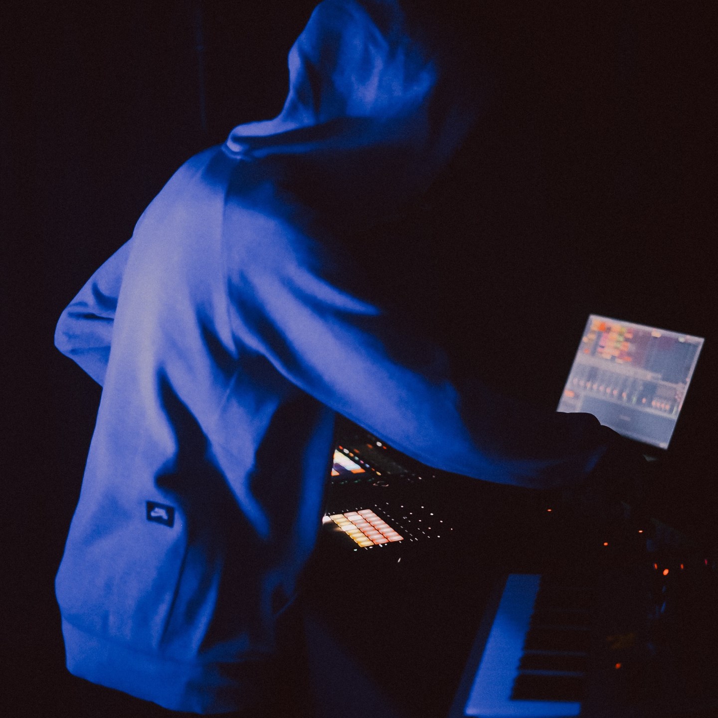 Eathan · Artist Profile