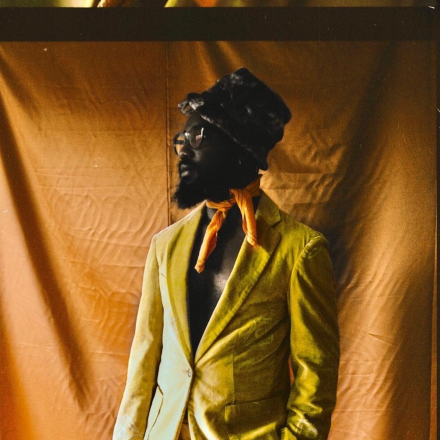 Eli Fola · Artist Profile