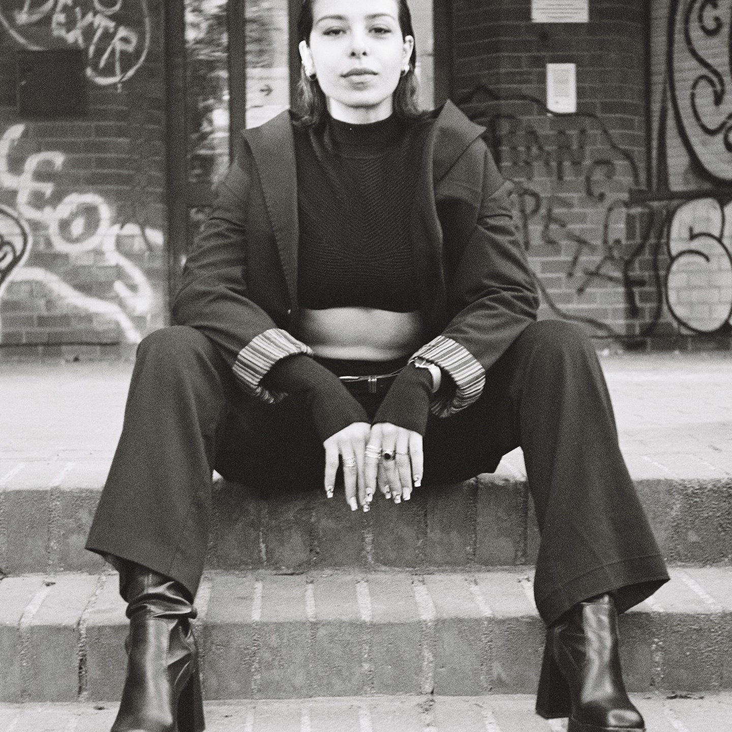 EMIRA · Artist Profile