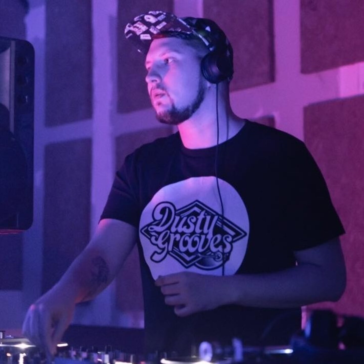 ENSALL · Artist Profile