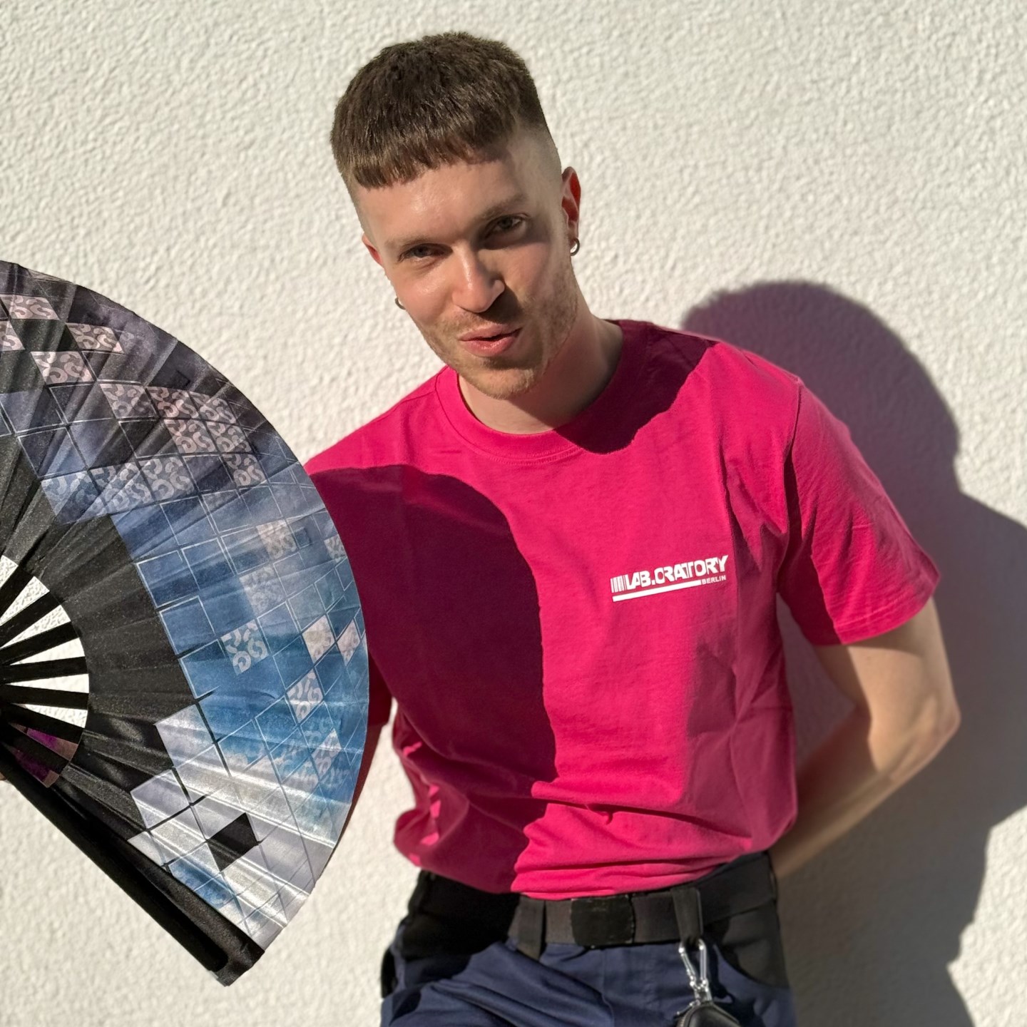 Evan Tail · Artist Profile