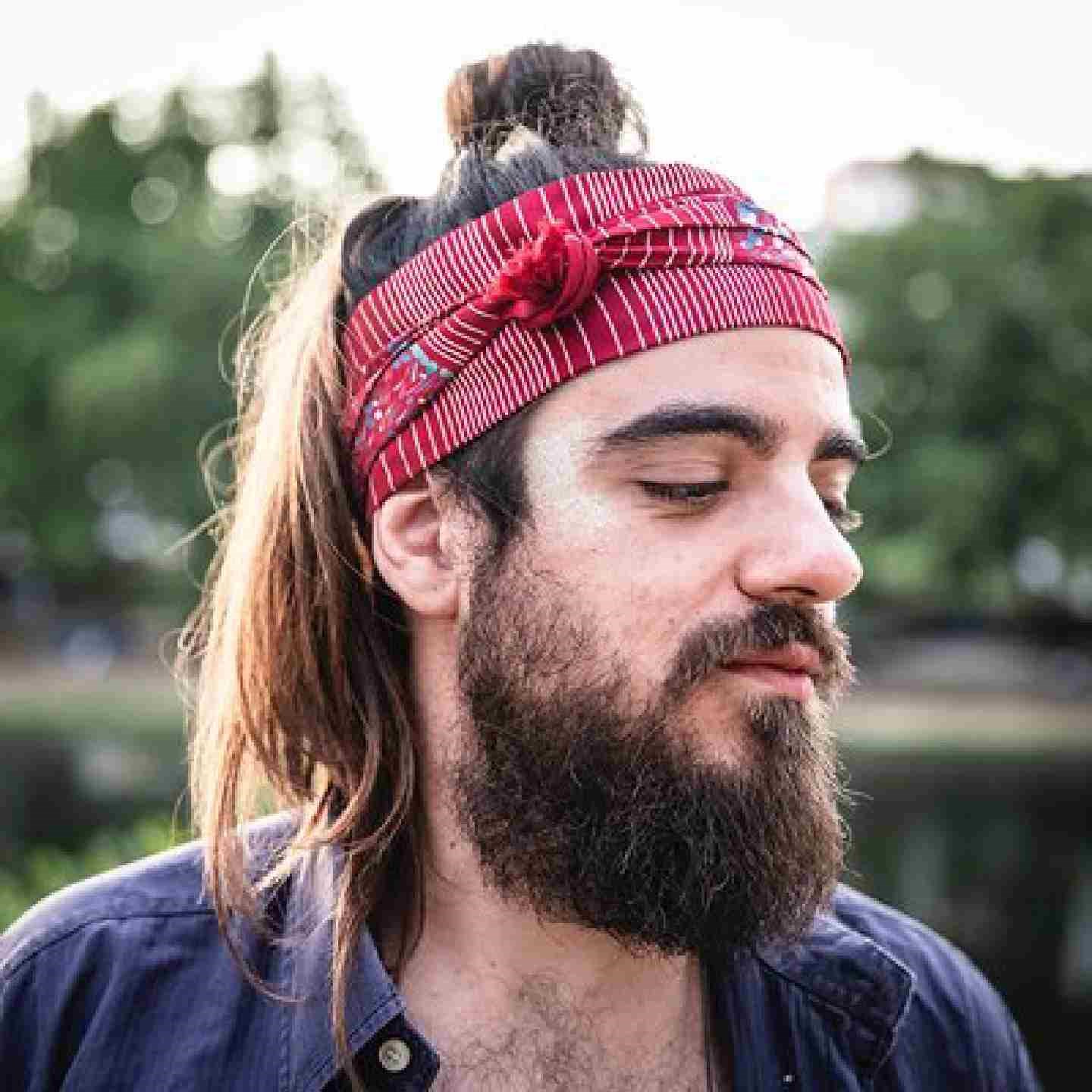 Farofa Artist Profile