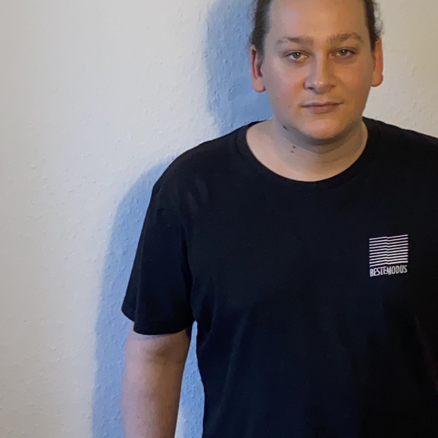Felix Herrmann · Artist Profile