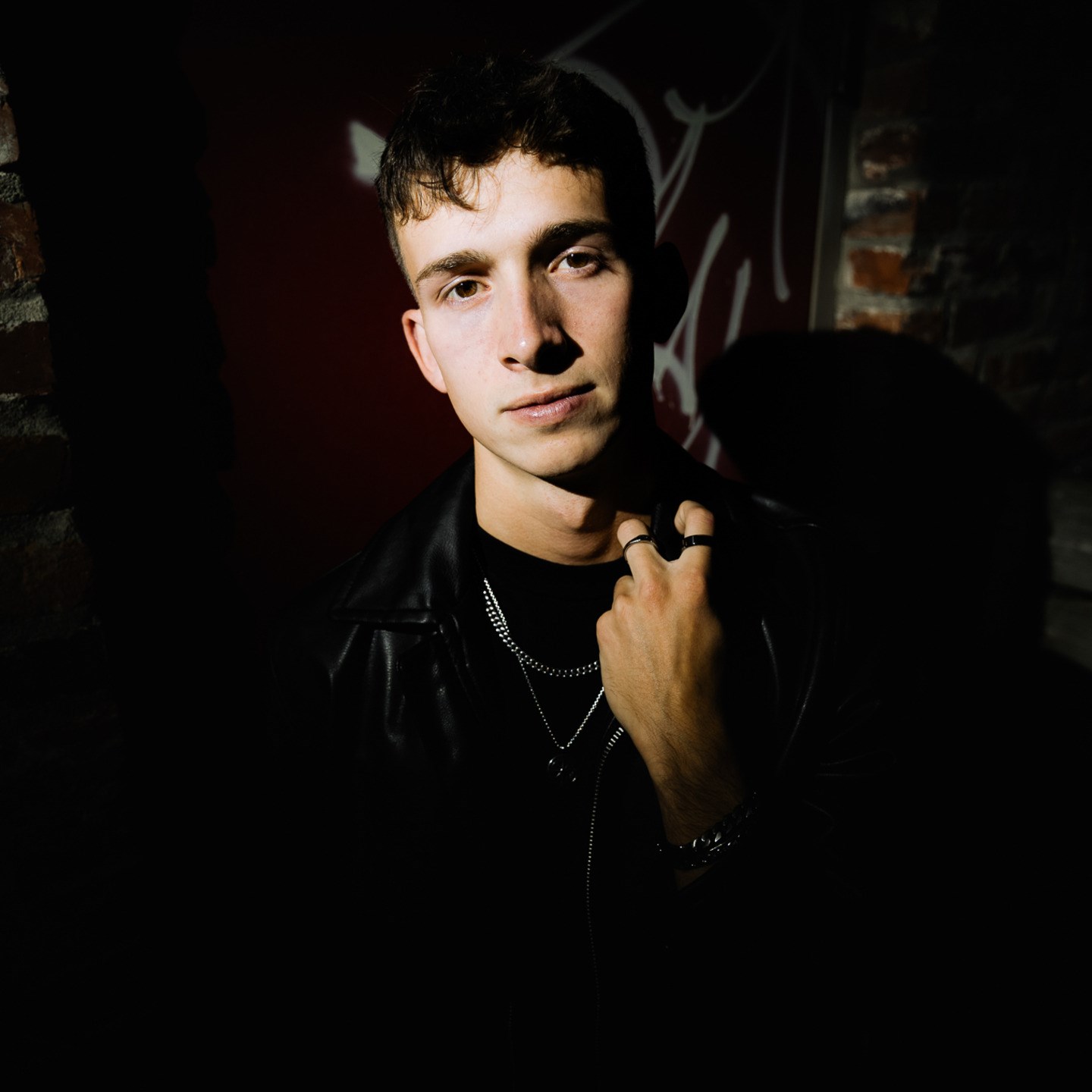 FENIK · Artist Profile