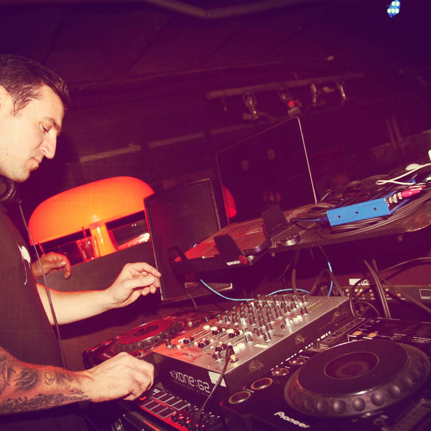 F!NCH · Artist Profile