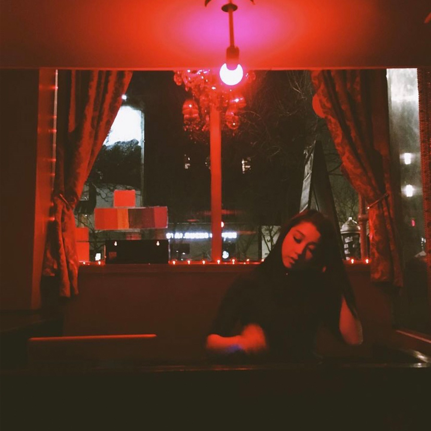 FLORA · Artist Profile