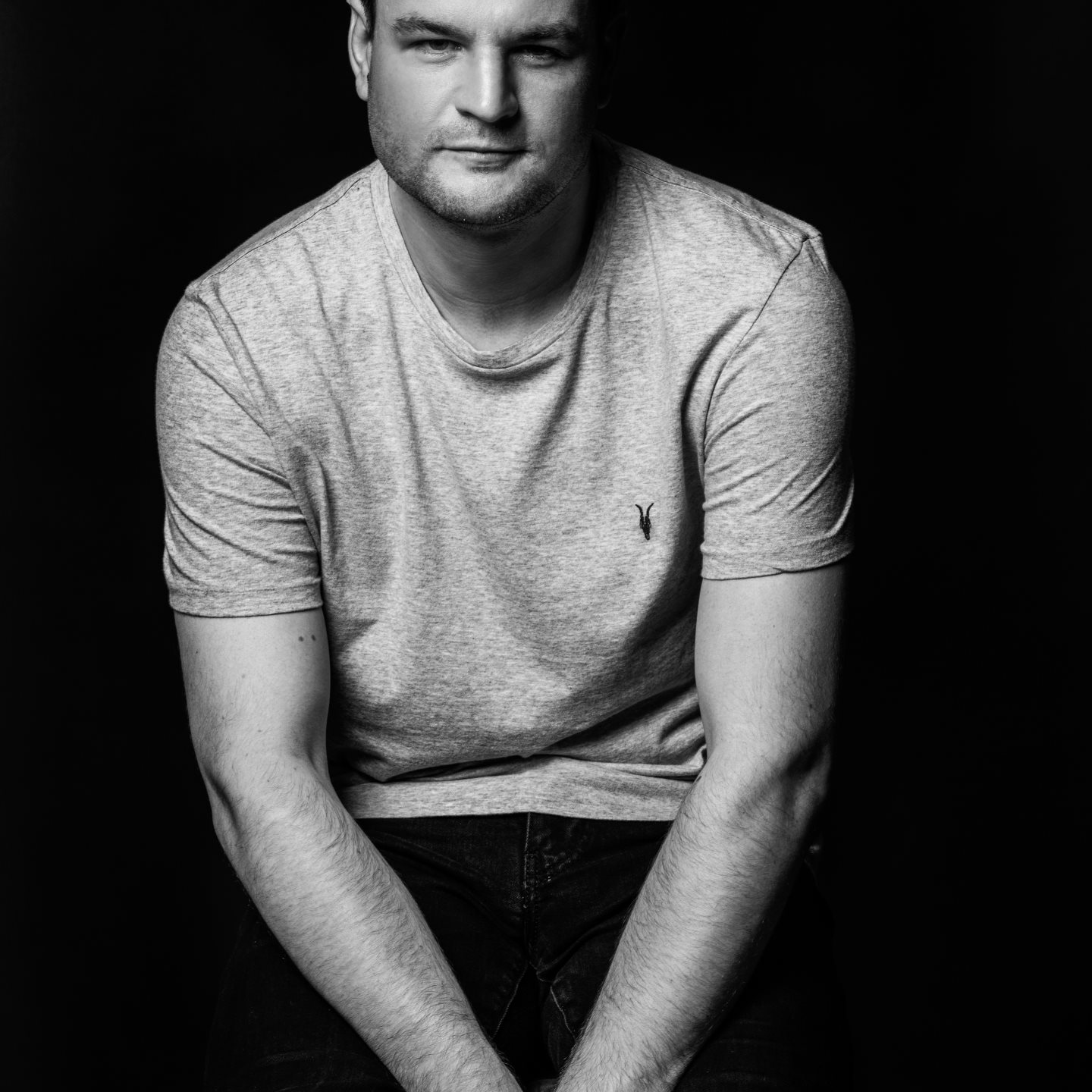 Grum · Artist Profile