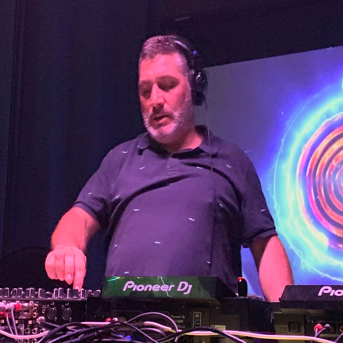 Gsus Lopez · Artist Profile