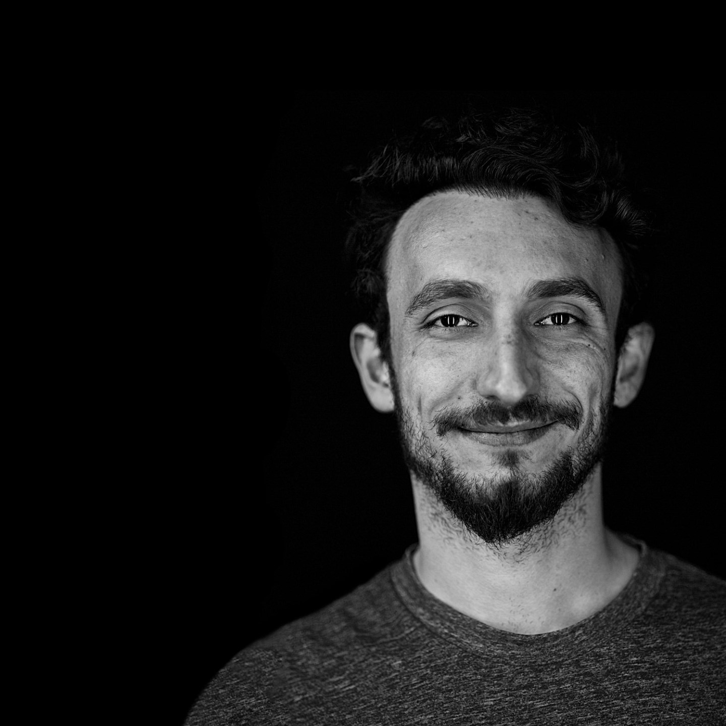 hakan · Artist Profile