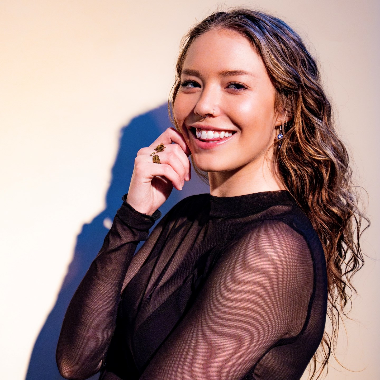 HANNAH REM · Artist Profile