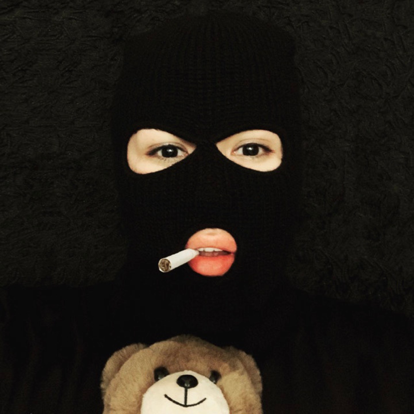 HANNAH WILD (2) · Artist Profile
