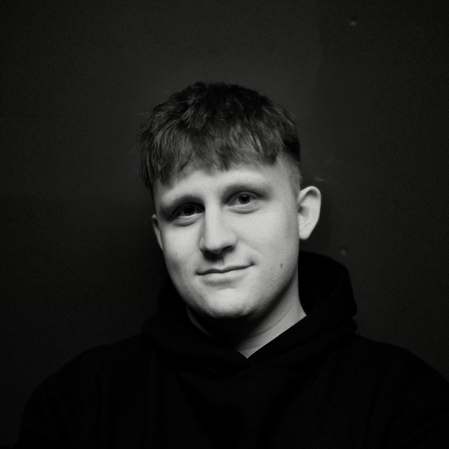 Harrison (UK) · Artist Profile