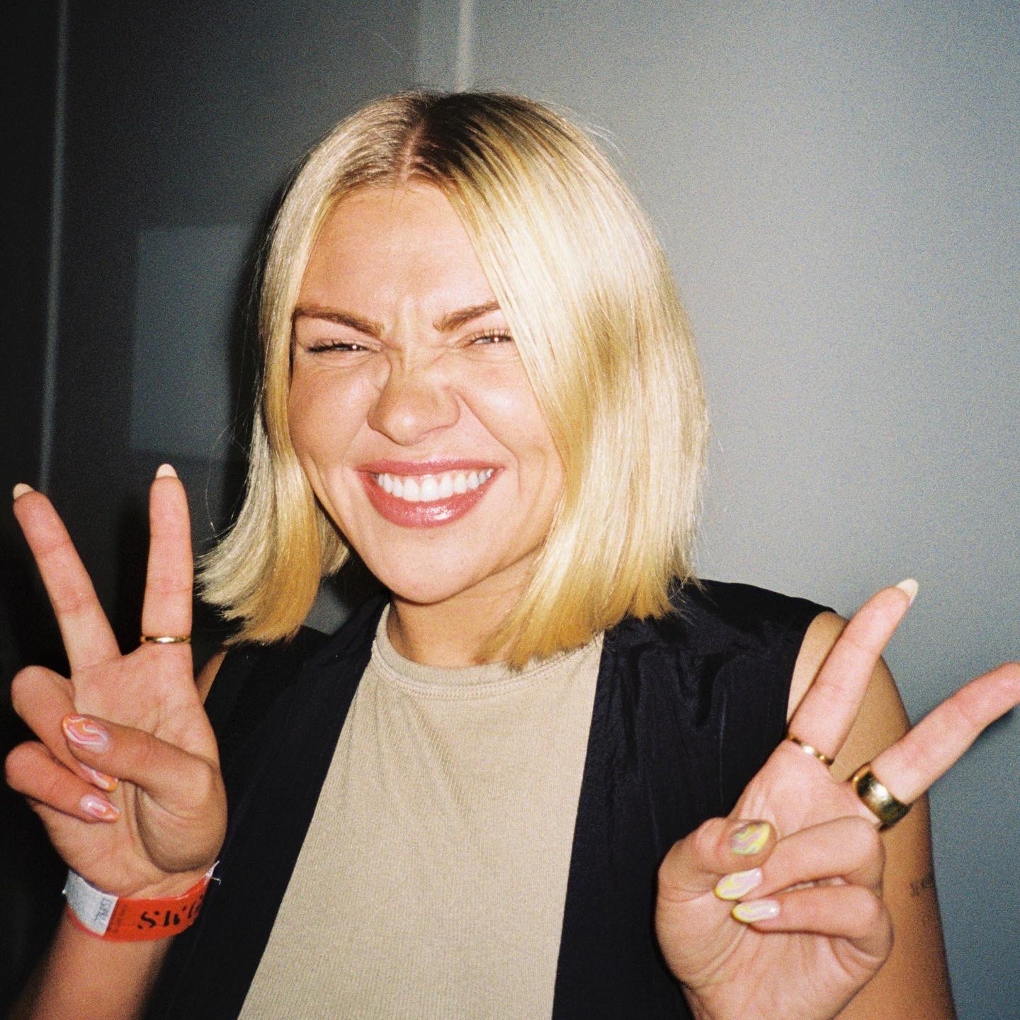 Hayley Zalassi · Artist Profile