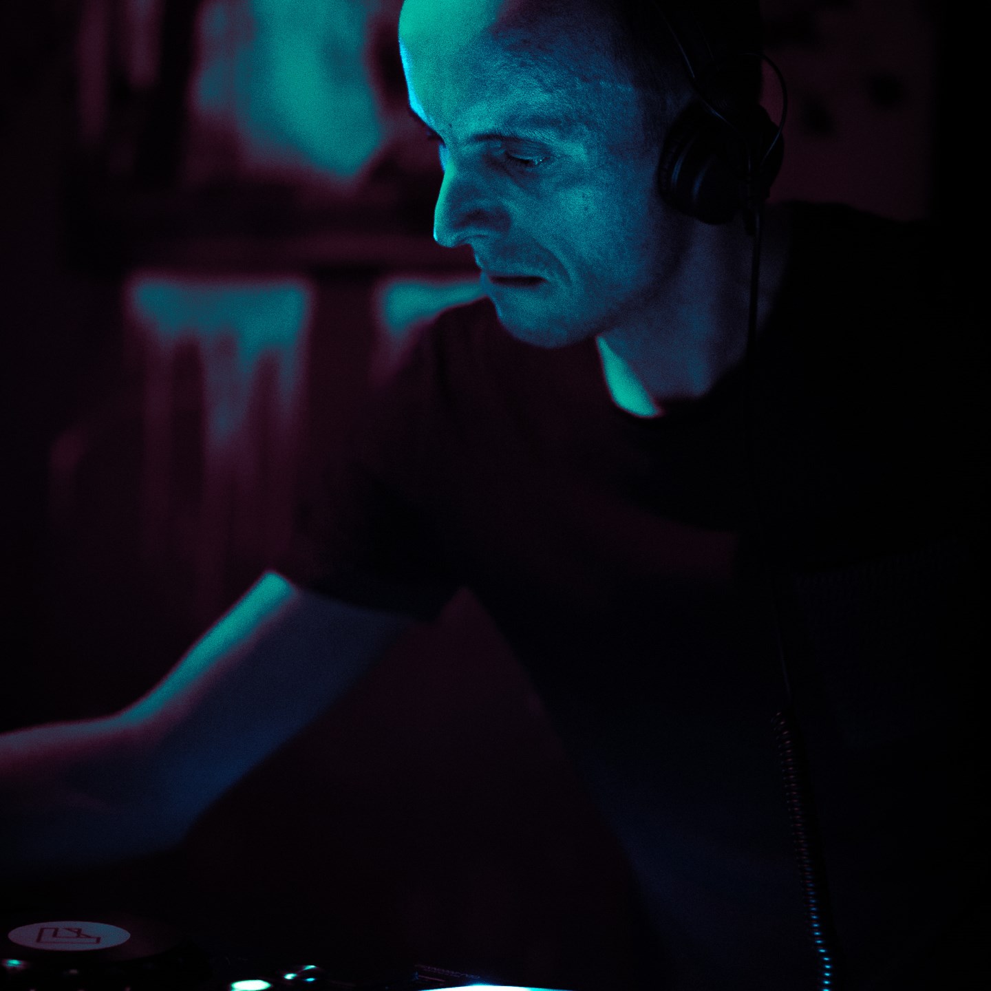 Hellix · Artist Profile