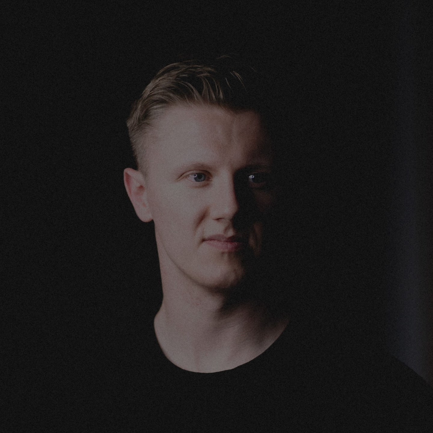 Hilsdon · Artist Profile