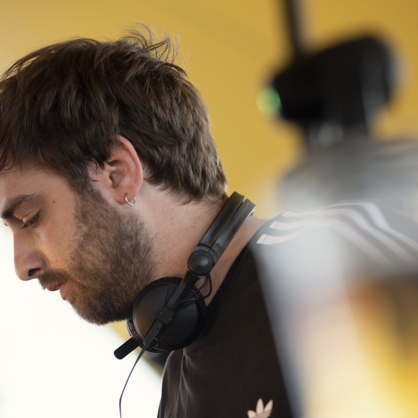 Hiraeth · Artist Profile