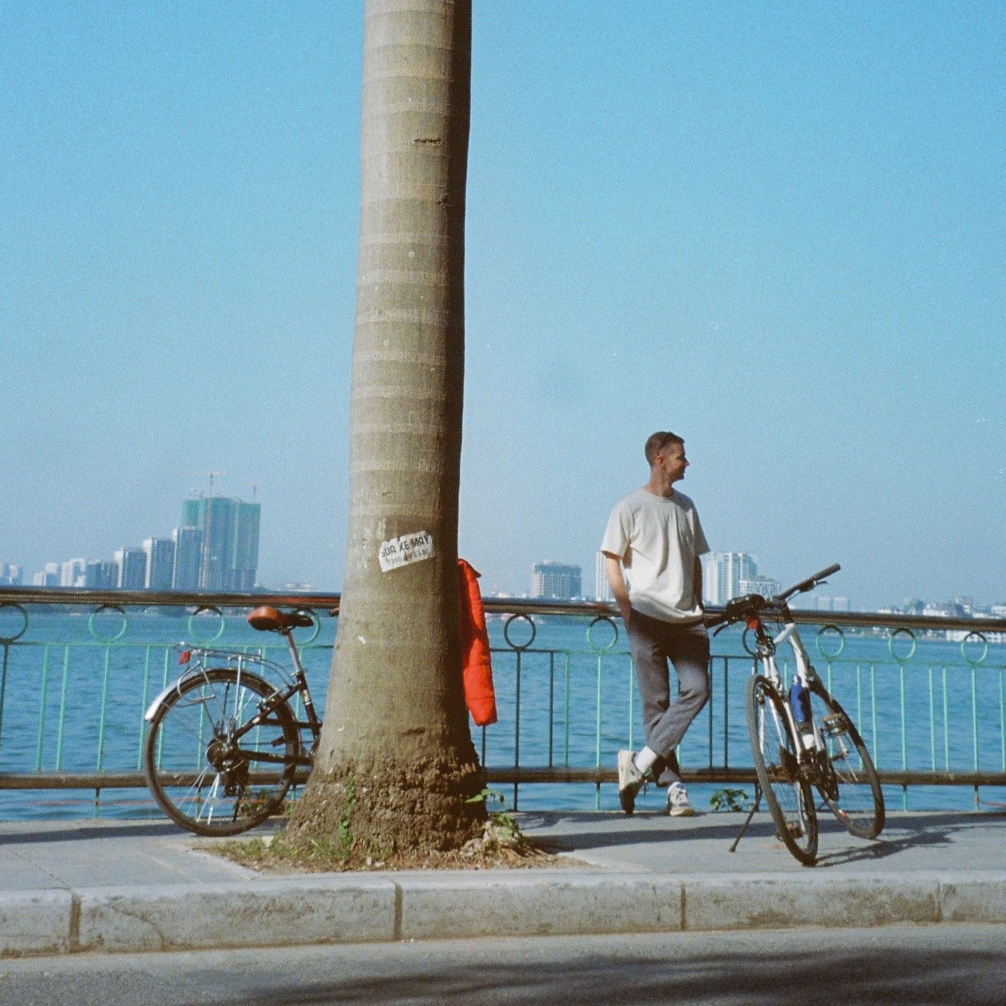 Hocking · Artist Profile