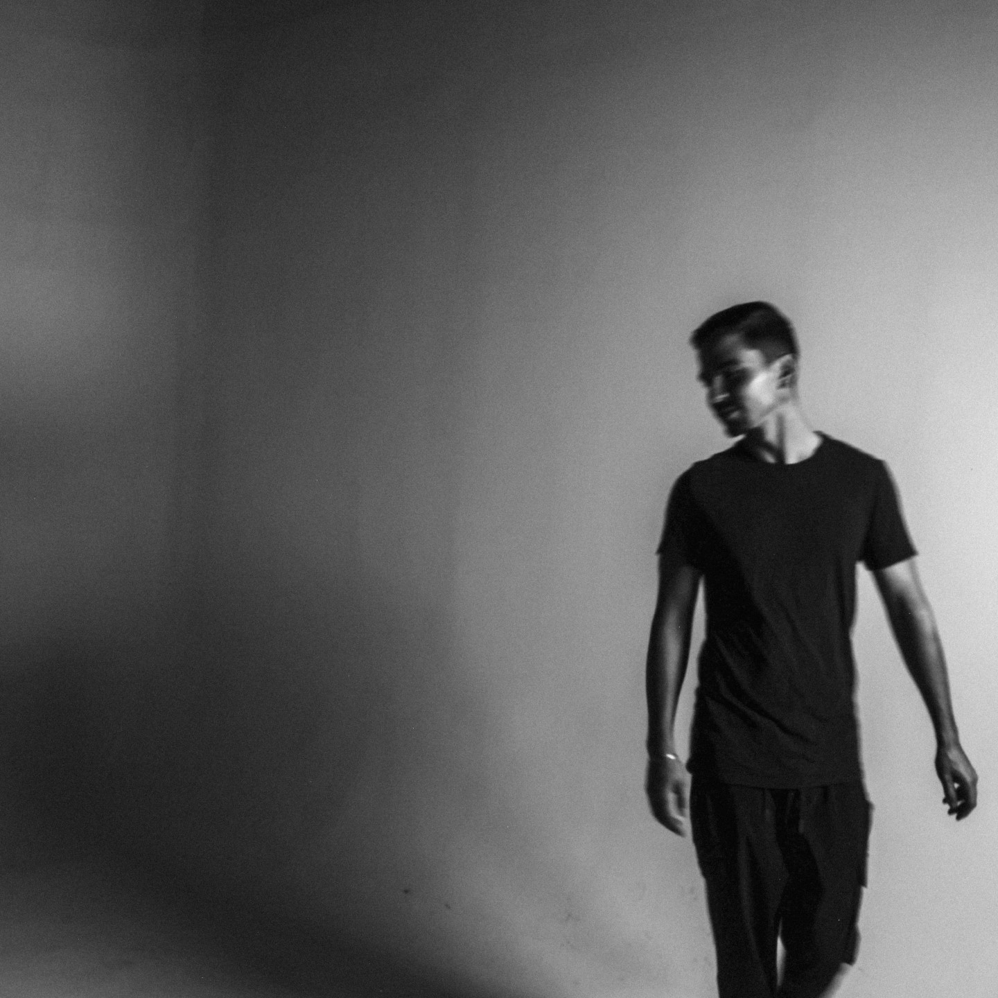 Hovy · Artist Profile
