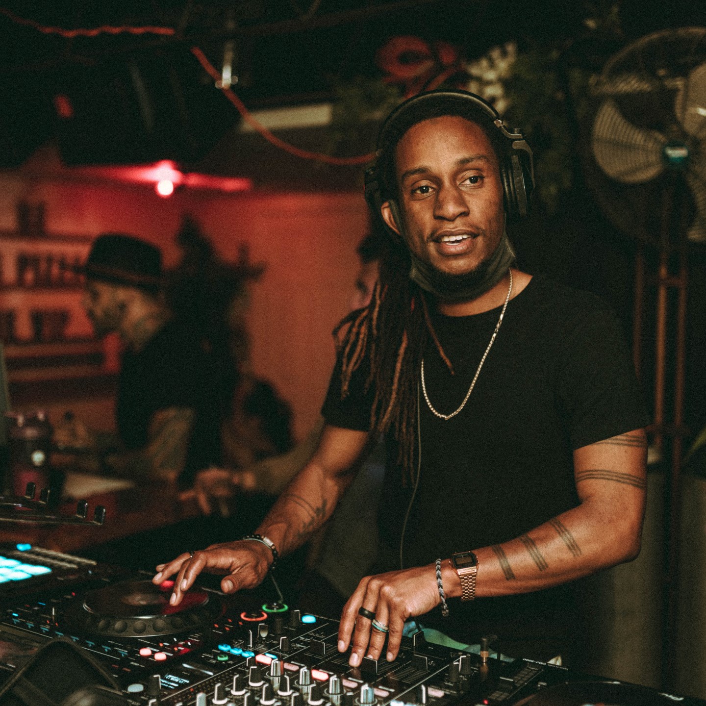 INlighten · Artist Profile