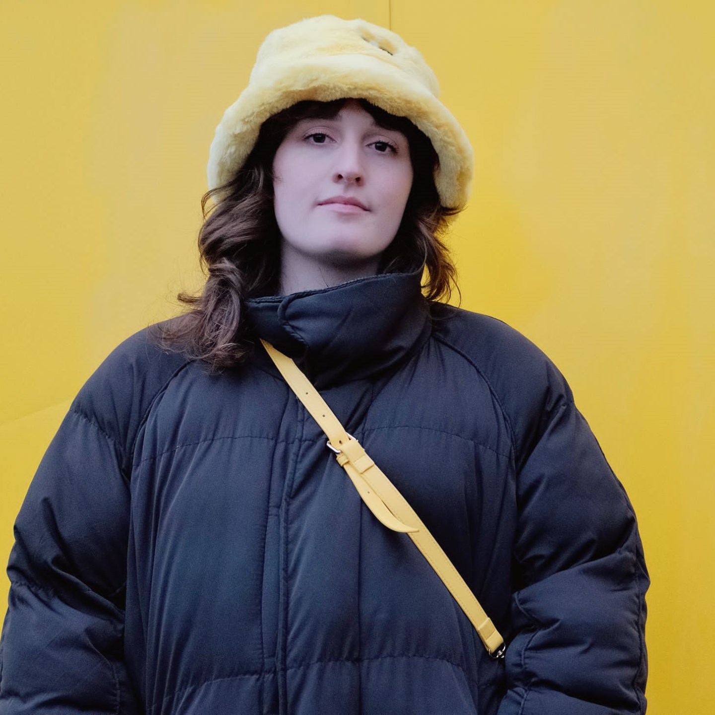 Izzy Iz · Perfil de Artista